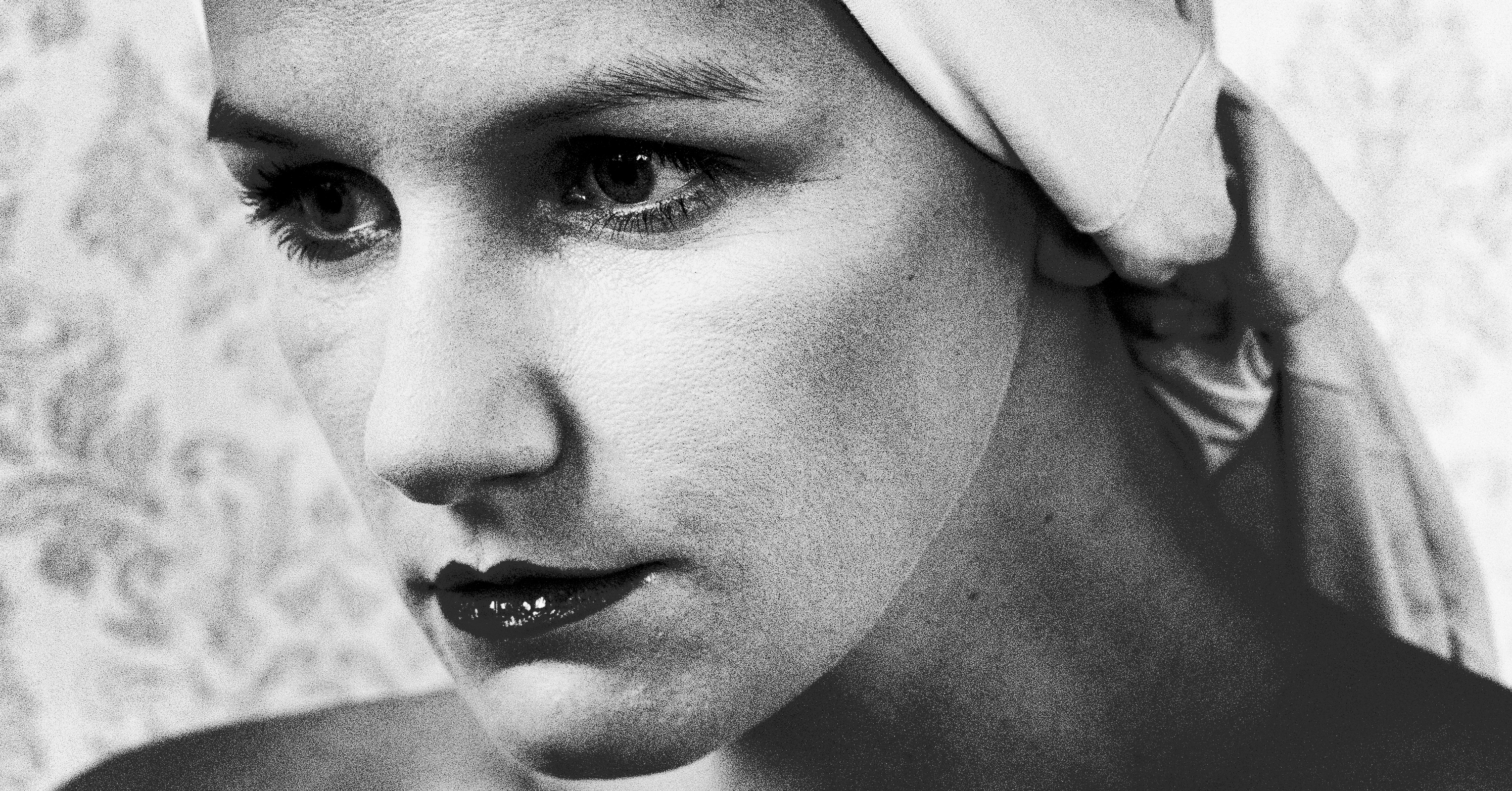 Diamond in a rhinestone world | Foundation