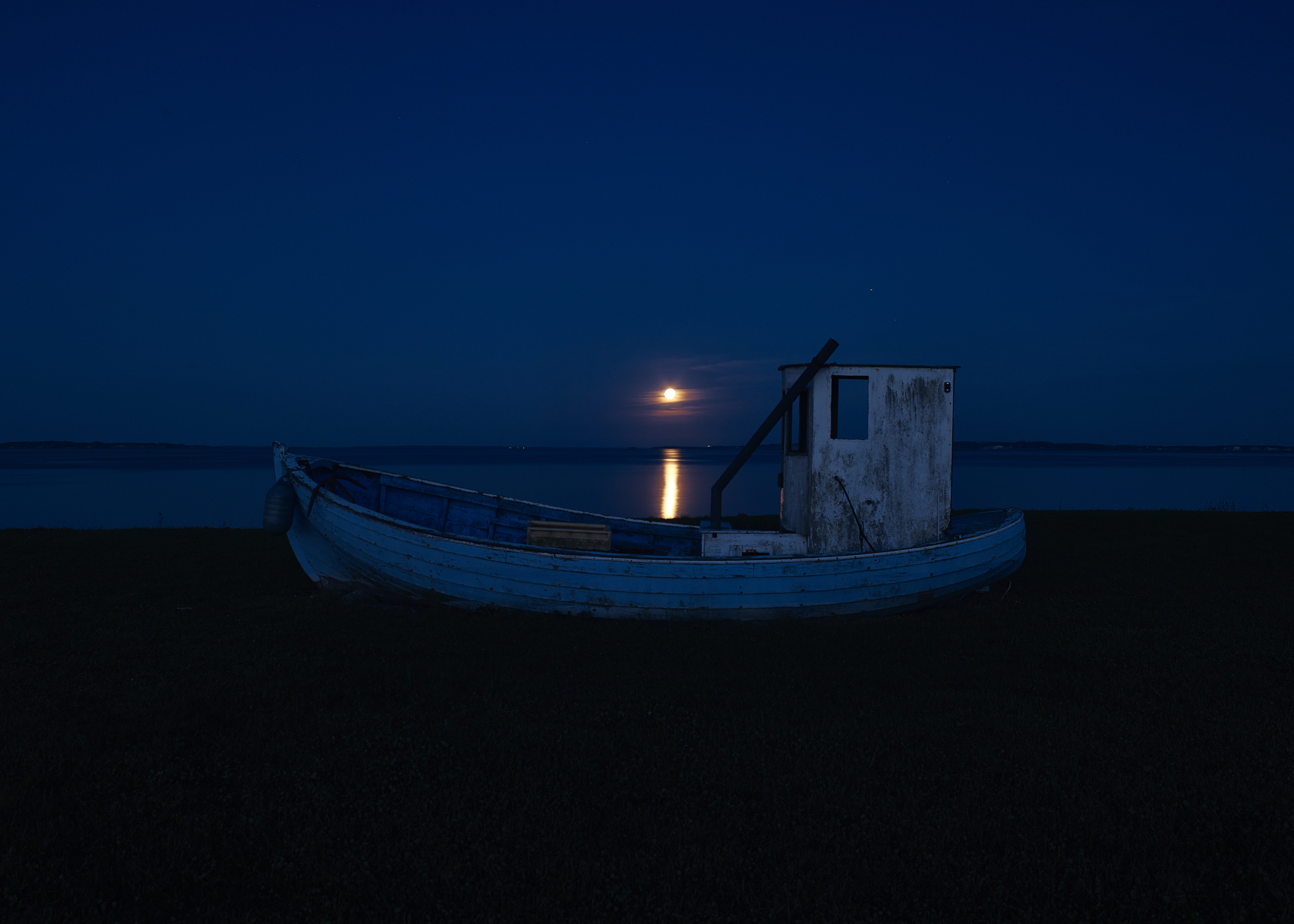 Danish Blue | Foundation