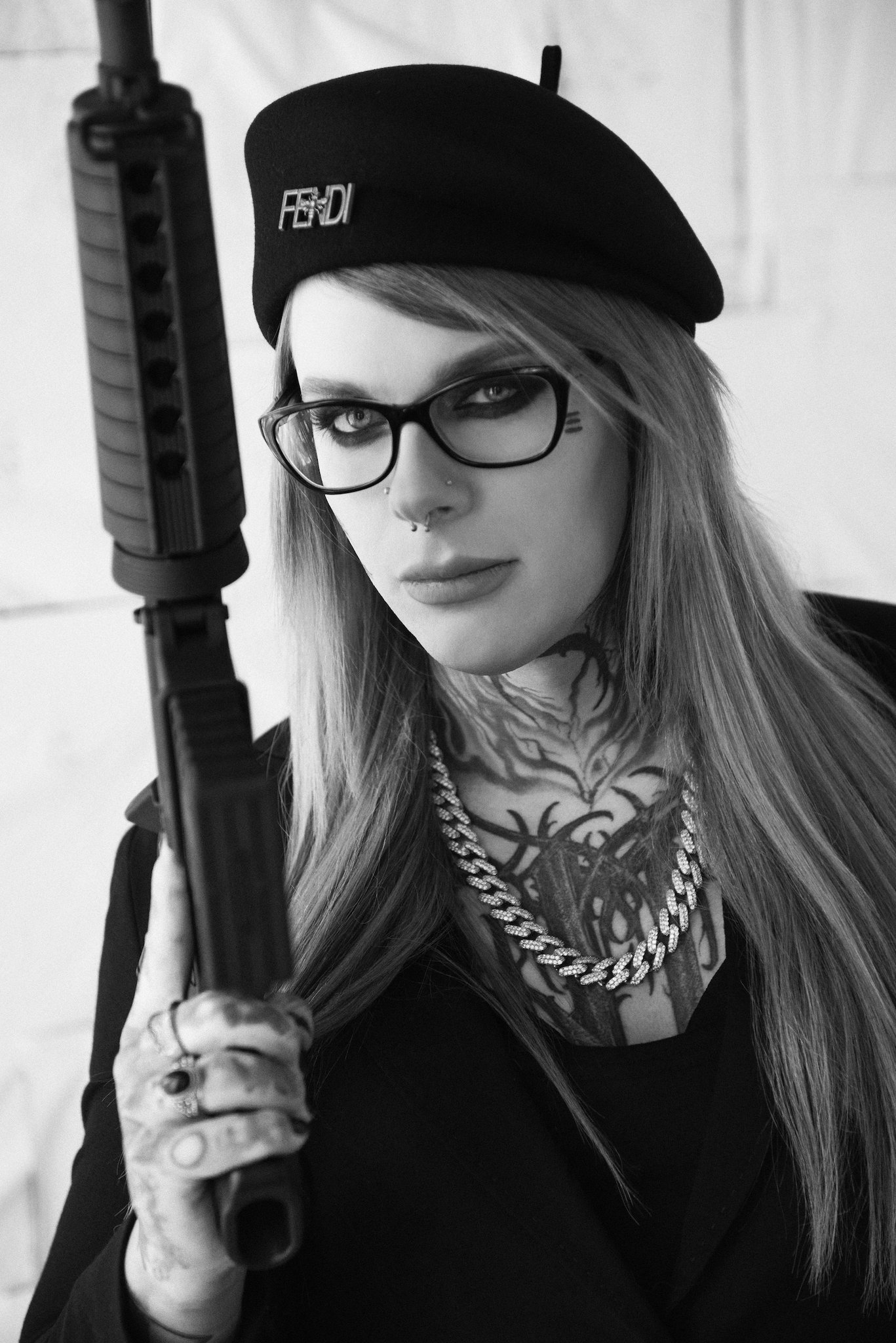 nikki kaelar (@variendarkgirl) | Foundation